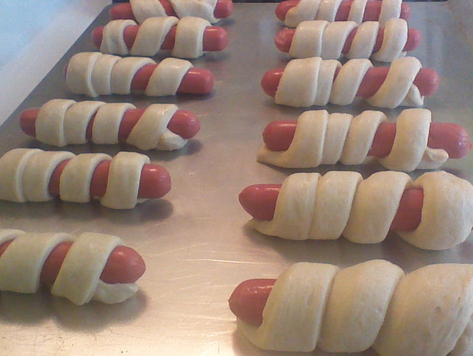 Wiener Winks – Crowded Earth Kitchen