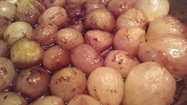 French Braised Onions – Crowded Earth Kitchen